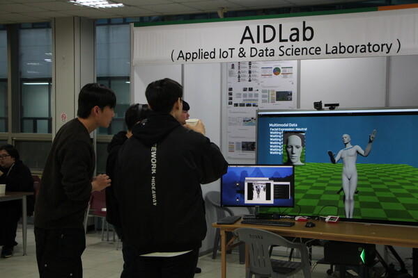 [615호] 학생들의 열기로 가득했던 AI·SW페스티벌, 다양한 경험과 네트워킹의 장